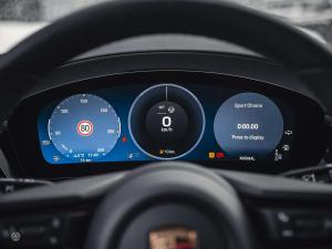 Sarkans Porsche Macan 2026 Viļņa, ar dzinēja tilpumu 0.00 L un nobraukumu 18 tūkst. km par 90917 €, foto 27 vietnē AUTOMOTO.COM.LV