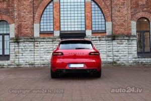 Red Porsche Macan 2017 in Tallinn, with an engine capacity of 3.00 L and mileage of 180 thousand km for 32900 €, photo 6 on AUTOMOTO.COM.LV
