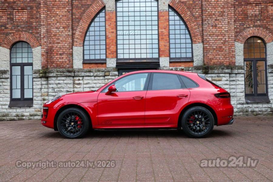 Red Porsche Macan 2017 in Tallinn, with an engine capacity of 3.00 L and mileage of 180 thousand km for 32900 €, photo 7 on AUTOMOTO.COM.LV