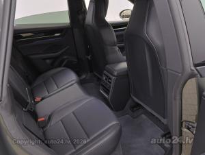 Porsche Macan 2024 in Tallinn, with an engine capacity of 0.00 L and mileage of 37 thousand km for 79900 €, photo 14 on AUTOMOTO.COM.LV