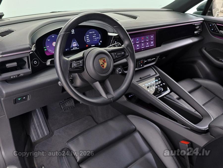 Porsche Macan 2024 in Tallinn, with an engine capacity of 0.00 L and mileage of 37 thousand km for 79900 €, photo 16 on AUTOMOTO.COM.LV