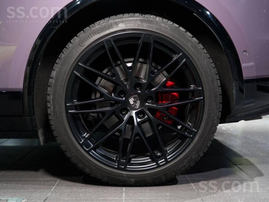 Violets Porsche Macan 2024 Rīga, ar dzinēja tilpumu 0.00 L un nobraukumu 35 tūkst. km par 105900 €, foto 16 vietnē AUTOMOTO.COM.LV