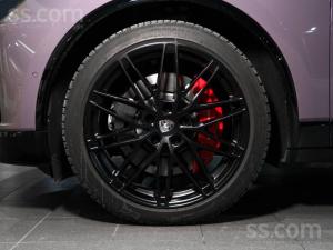 Violets Porsche Macan 2024 Rīga, ar dzinēja tilpumu 0.00 L un nobraukumu 35 tūkst. km par 105900 €, foto 17 vietnē AUTOMOTO.COM.LV