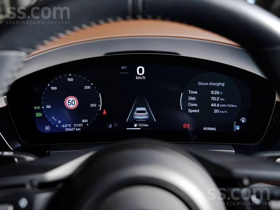 Violets Porsche Macan 2024 Rīga, ar dzinēja tilpumu 0.00 L un nobraukumu 35 tūkst. km par 105900 €, foto 32 vietnē AUTOMOTO.COM.LV