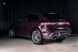 Violet Porsche Macan 2024 in Vilnius, with an engine capacity of 1.98 L and mileage of 30 thousand km for 52998 €, photo 5 on AUTOMOTO.COM.LV