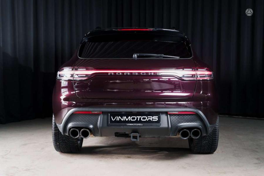 Violet Porsche Macan 2024 in Vilnius, with an engine capacity of 1.98 L and mileage of 30 thousand km for 52998 €, photo 6 on AUTOMOTO.COM.LV
