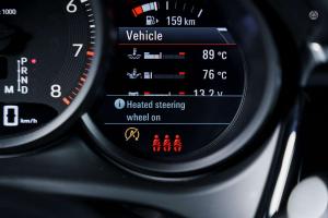 Violet Porsche Macan 2024 in Vilnius, with an engine capacity of 1.98 L and mileage of 30 thousand km for 52998 €, photo 25 on AUTOMOTO.COM.LV