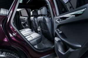 Violet Porsche Macan 2024 in Vilnius, with an engine capacity of 1.98 L and mileage of 30 thousand km for 52998 €, photo 36 on AUTOMOTO.COM.LV