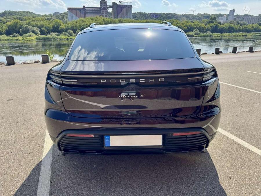Violets Porsche Macan 2025 Panevēža, ar dzinēja tilpumu 0.00 L un nobraukumu 20 tūkst. km par 79255 €, foto 7 vietnē AUTOMOTO.COM.LV