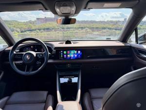 Violets Porsche Macan 2025 Panevēža, ar dzinēja tilpumu 0.00 L un nobraukumu 20 tūkst. km par 79255 €, foto 18 vietnē AUTOMOTO.COM.LV