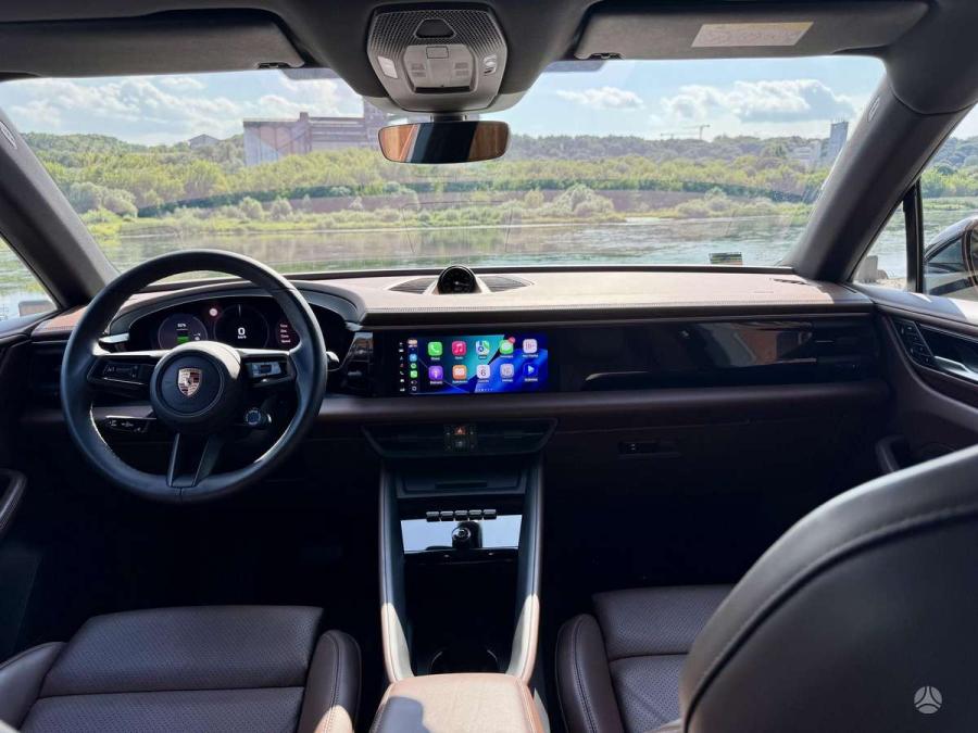 Violets Porsche Macan 2025 Panevēža, ar dzinēja tilpumu 0.00 L un nobraukumu 20 tūkst. km par 79255 €, foto 18 vietnē AUTOMOTO.COM.LV