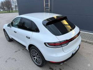 White Porsche Macan 2014 in Silute, with an engine capacity of 2.97 L and mileage of 193 thousand km for 21500 €, photo 6 on AUTOMOTO.COM.LV