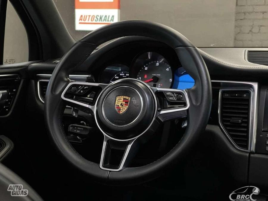 Balts Porsche Macan 2014 Avižieniai, ar dzinēja tilpumu 3.00 L un nobraukumu 295 tūkst. km par 15900 €, foto 9 vietnē AUTOMOTO.COM.LV