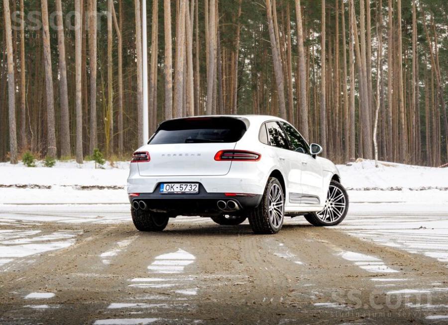 Balts Porsche Macan 2014 Rīga, ar dzinēja tilpumu 3.00 L un nobraukumu 295 tūkst. km par 22990 €, foto 5 vietnē AUTOMOTO.COM.LV