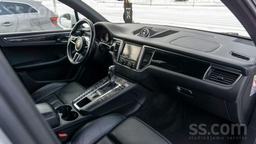 Balts Porsche Macan 2014 Rīga, ar dzinēja tilpumu 3.00 L un nobraukumu 295 tūkst. km par 22990 €, foto 10 vietnē AUTOMOTO.COM.LV