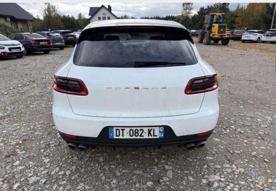 Balts Porsche Macan 2015 Kauņa, ar dzinēja tilpumu 2.97 L un nobraukumu 118 tūkst. km par 10900 €, foto 2 vietnē AUTOMOTO.COM.LV
