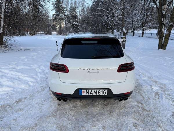 Balts Porsche Macan 2015 Viļņa, ar dzinēja tilpumu 3.00 L un nobraukumu 185 tūkst. km par 20500 €, foto 8 vietnē AUTOMOTO.COM.LV
