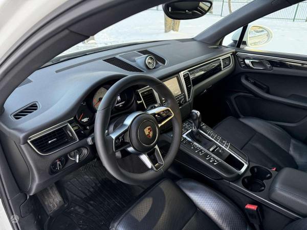 Balts Porsche Macan 2015 Viļņa, ar dzinēja tilpumu 3.00 L un nobraukumu 185 tūkst. km par 20500 €, foto 9 vietnē AUTOMOTO.COM.LV