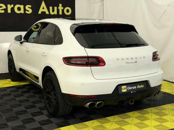 Balts Porsche Macan 2015 Viļņa, ar dzinēja tilpumu 3.00 L un nobraukumu 69 tūkst. km par 24500 €, foto 6 vietnē AUTOMOTO.COM.LV