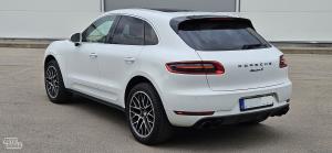 White Porsche Macan 2015 in Kaunas, with an engine capacity of 3.00 L and mileage of 315 thousand km for 16500 €, photo 5 on AUTOMOTO.COM.LV