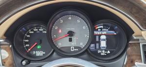 White Porsche Macan 2015 in Kaunas, with an engine capacity of 3.00 L and mileage of 315 thousand km for 16500 €, photo 17 on AUTOMOTO.COM.LV