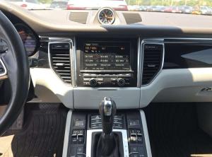 Balts Porsche Macan 2015 Ukmergė, ar dzinēja tilpumu 3.00 L un nobraukumu 231 tūkst. km par 13100 €, foto 17 vietnē AUTOMOTO.COM.LV