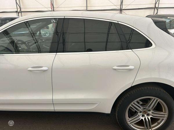 Balts Porsche Macan 2015 Ukmergė, ar dzinēja tilpumu 3.00 L un nobraukumu 231 tūkst. km par 12500 €, foto 8 vietnē AUTOMOTO.COM.LV