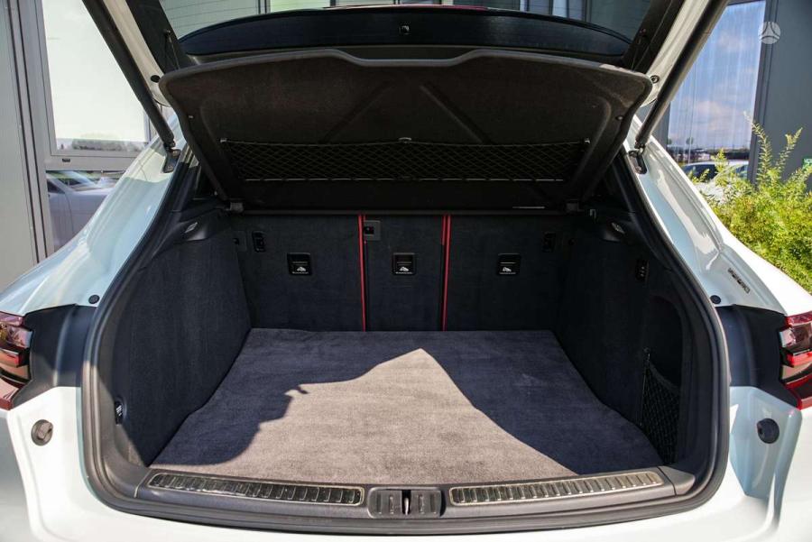 Белый Порше Масан 2015 в Мариямполе, объемом двигателя 3.00 л и пробегом 131 тыс. км за 26250 €, фото 15 на AUTOMOTO.COM.LV