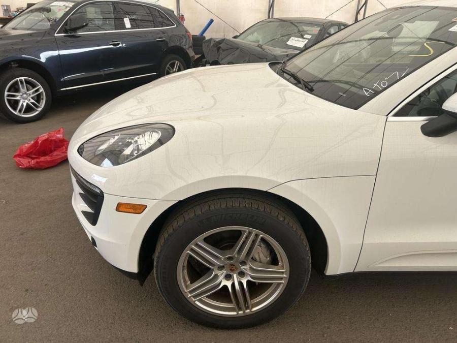 Balts Porsche Macan 2015 Ukmergė, ar dzinēja tilpumu 3.00 L un nobraukumu 231 tūkst. km par 11500 €, foto 10 vietnē AUTOMOTO.COM.LV