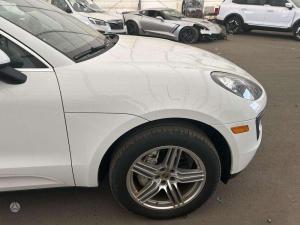 Balts Porsche Macan 2015 Ukmergė, ar dzinēja tilpumu 3.00 L un nobraukumu 231 tūkst. km par 11500 €, foto 15 vietnē AUTOMOTO.COM.LV