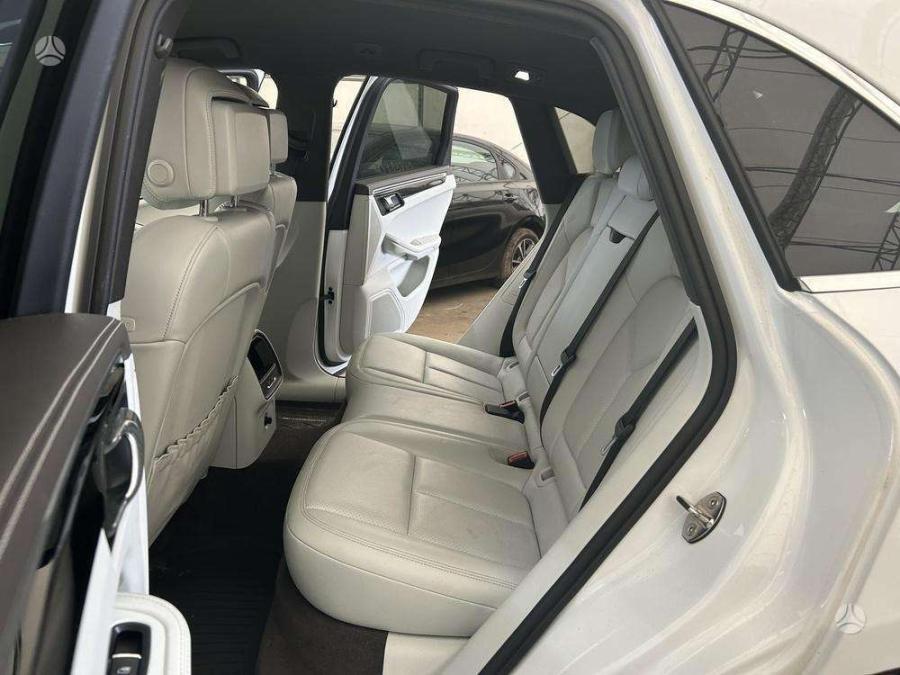 Balts Porsche Macan 2015 Ukmergė, ar dzinēja tilpumu 3.00 L un nobraukumu 231 tūkst. km par 11500 €, foto 28 vietnē AUTOMOTO.COM.LV