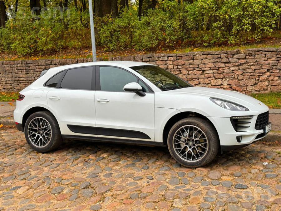 Balts Porsche Macan 2015 Rīga, ar dzinēja tilpumu 3.00 L un nobraukumu 207 tūkst. km par 20700 €, foto 5 vietnē AUTOMOTO.COM.LV