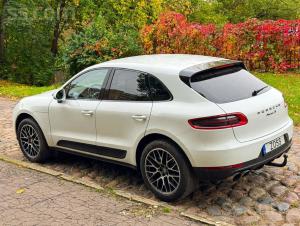 Balts Porsche Macan 2015 Rīga, ar dzinēja tilpumu 3.00 L un nobraukumu 207 tūkst. km par 20700 €, foto 6 vietnē AUTOMOTO.COM.LV