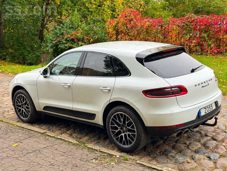 Balts Porsche Macan 2015 Rīga, ar dzinēja tilpumu 3.00 L un nobraukumu 207 tūkst. km par 20700 €, foto 6 vietnē AUTOMOTO.COM.LV