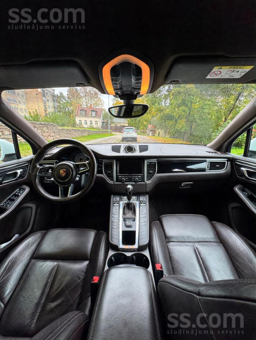 Balts Porsche Macan 2015 Rīga, ar dzinēja tilpumu 3.00 L un nobraukumu 207 tūkst. km par 20700 €, foto 10 vietnē AUTOMOTO.COM.LV