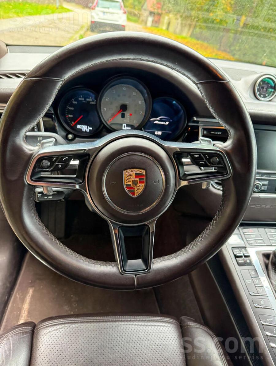 Balts Porsche Macan 2015 Rīga, ar dzinēja tilpumu 3.00 L un nobraukumu 207 tūkst. km par 20700 €, foto 14 vietnē AUTOMOTO.COM.LV