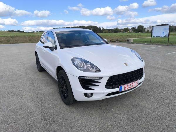Balts Porsche Macan 2016 Raseiniai, ar dzinēja tilpumu 3.00 L un nobraukumu 188 tūkst. km par 18000 €, foto 8 vietnē AUTOMOTO.COM.LV