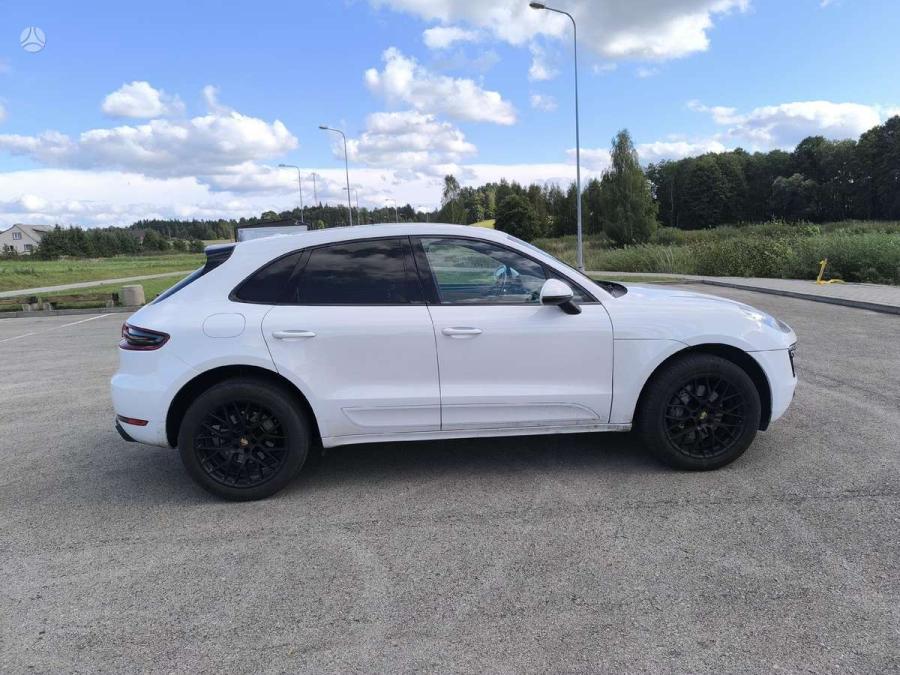 Balts Porsche Macan 2016 Raseiniai, ar dzinēja tilpumu 3.00 L un nobraukumu 188 tūkst. km par 18000 €, foto 11 vietnē AUTOMOTO.COM.LV