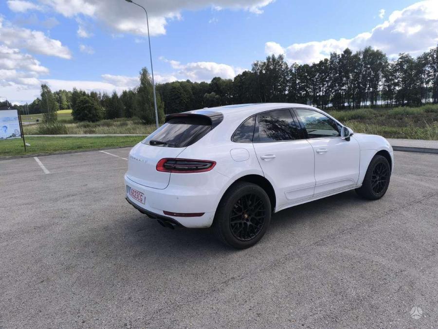 Balts Porsche Macan 2016 Raseiniai, ar dzinēja tilpumu 3.00 L un nobraukumu 188 tūkst. km par 18000 €, foto 12 vietnē AUTOMOTO.COM.LV