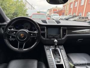 Balts Porsche Macan 2016 Rīga, ar dzinēja tilpumu 3.00 L un nobraukumu 117 tūkst. km par 27500 €, foto 4 vietnē AUTOMOTO.COM.LV