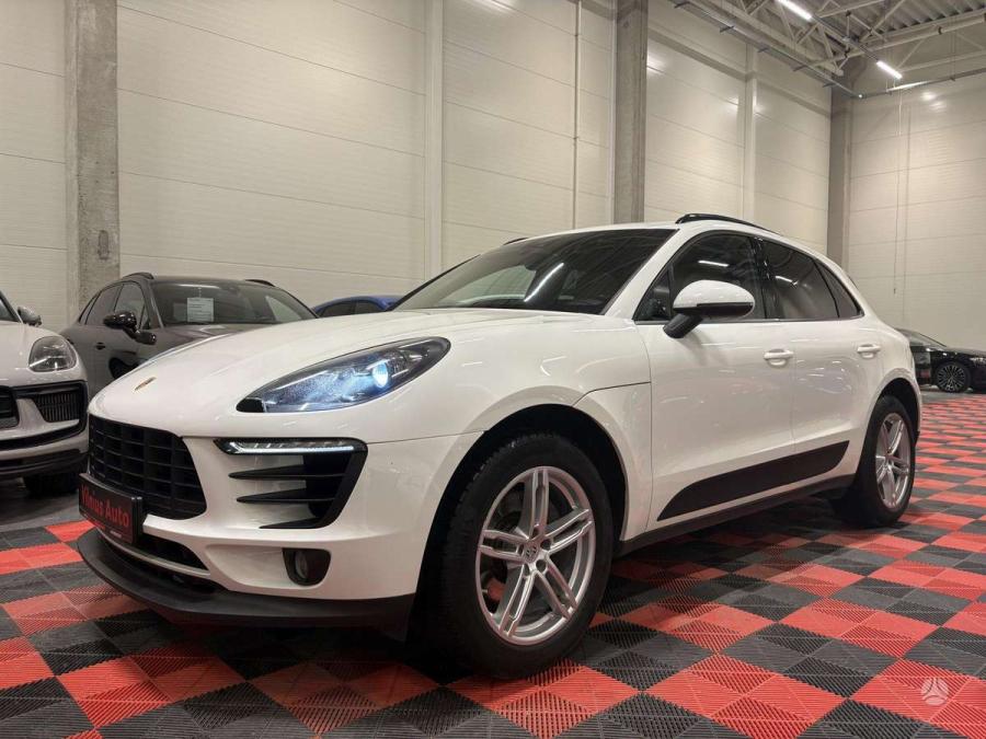 Balts Porsche Macan 2016 Viļņa, ar dzinēja tilpumu 1.98 L un nobraukumu 190 tūkst. km par 18790 €, foto 1 vietnē AUTOMOTO.COM.LV