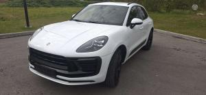 White Porsche Macan 2017 in Vilnius, with an engine capacity of 1.98 L and mileage of 138 thousand km for 29900 €, photo 2 on AUTOMOTO.COM.LV
