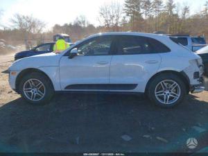 White Porsche Macan 2017 in Klaipeda, with an engine capacity of 1.98 L and mileage of 199 thousand km for 12500 €, photo 15 on AUTOMOTO.COM.LV