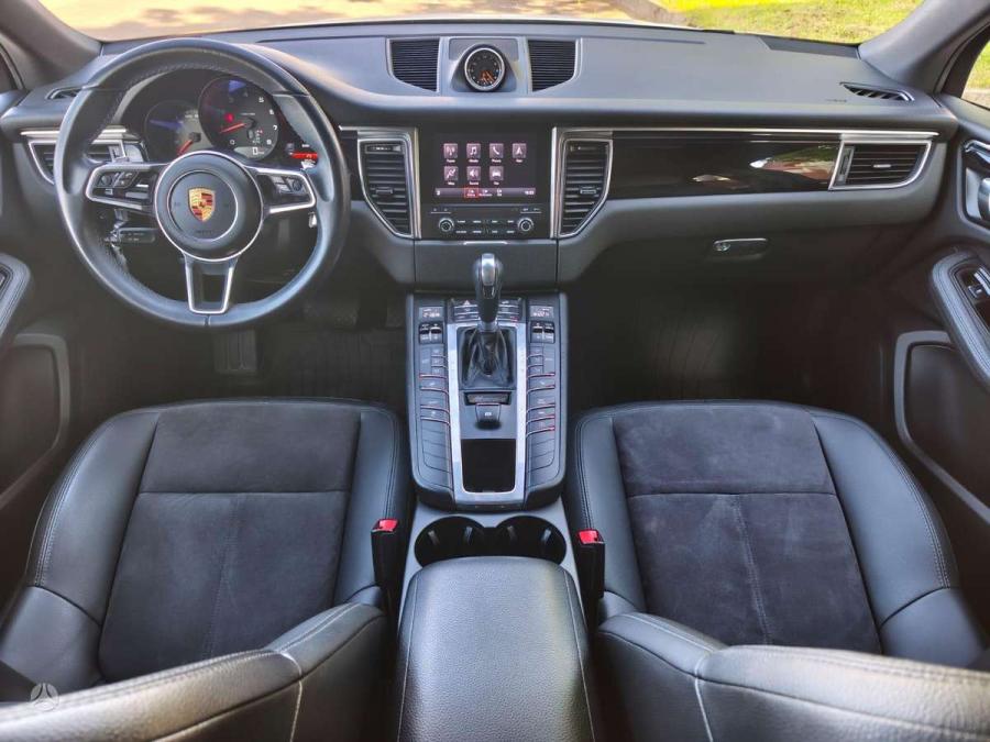 Balts Porsche Macan 2017 Šauļi, ar dzinēja tilpumu 2.00 L un nobraukumu 212 tūkst. km par 20700 €, foto 10 vietnē AUTOMOTO.COM.LV