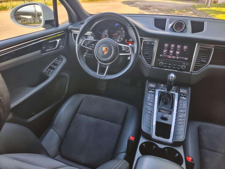 Balts Porsche Macan 2017 Šauļi, ar dzinēja tilpumu 2.00 L un nobraukumu 212 tūkst. km par 20700 €, foto 11 vietnē AUTOMOTO.COM.LV