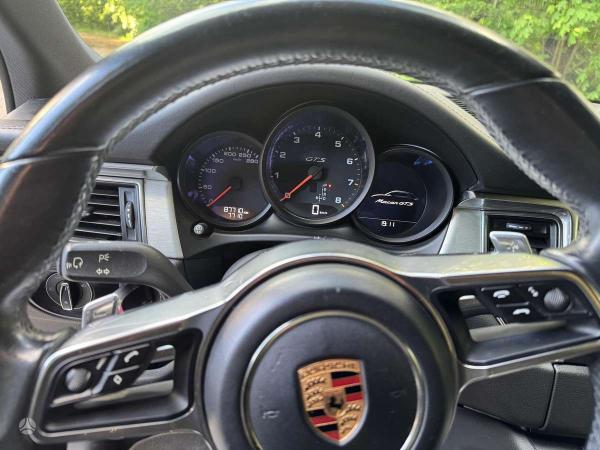 Balts Porsche Macan 2017 Viļņa, ar dzinēja tilpumu 3.00 L un nobraukumu 88 tūkst. km par 29700 €, foto 11 vietnē AUTOMOTO.COM.LV