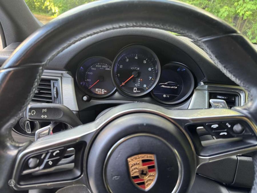 Balts Porsche Macan 2017 Viļņa, ar dzinēja tilpumu 3.00 L un nobraukumu 88 tūkst. km par 29700 €, foto 11 vietnē AUTOMOTO.COM.LV