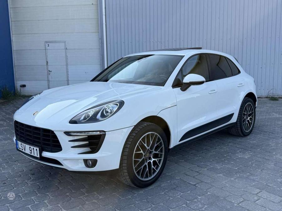 Balts Porsche Macan 2017 Viļņa, ar dzinēja tilpumu 1.98 L un nobraukumu 136 tūkst. km par 21499 €, foto 1 vietnē AUTOMOTO.COM.LV