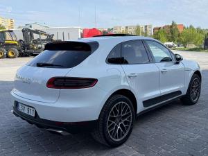 Balts Porsche Macan 2017 Viļņa, ar dzinēja tilpumu 1.98 L un nobraukumu 136 tūkst. km par 21499 €, foto 4 vietnē AUTOMOTO.COM.LV