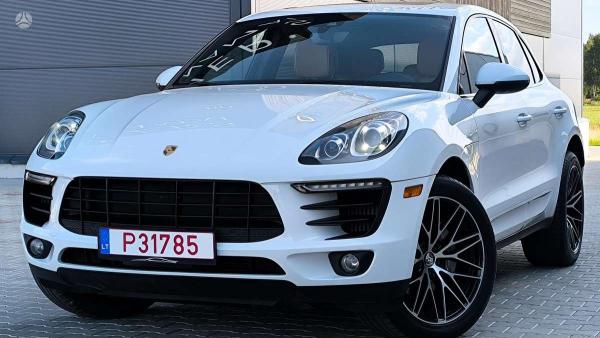 White Porsche Macan 2017 in Siauliai, with an engine capacity of 3.00 L and mileage of 190 thousand km for 23150 €, photo 4 on AUTOMOTO.COM.LV
